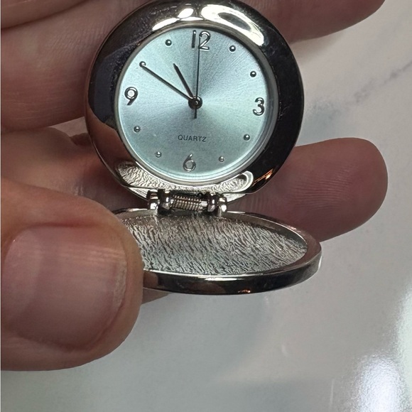 Avon | Accessories | Avon Silver Quartz Timepiece | Poshmark